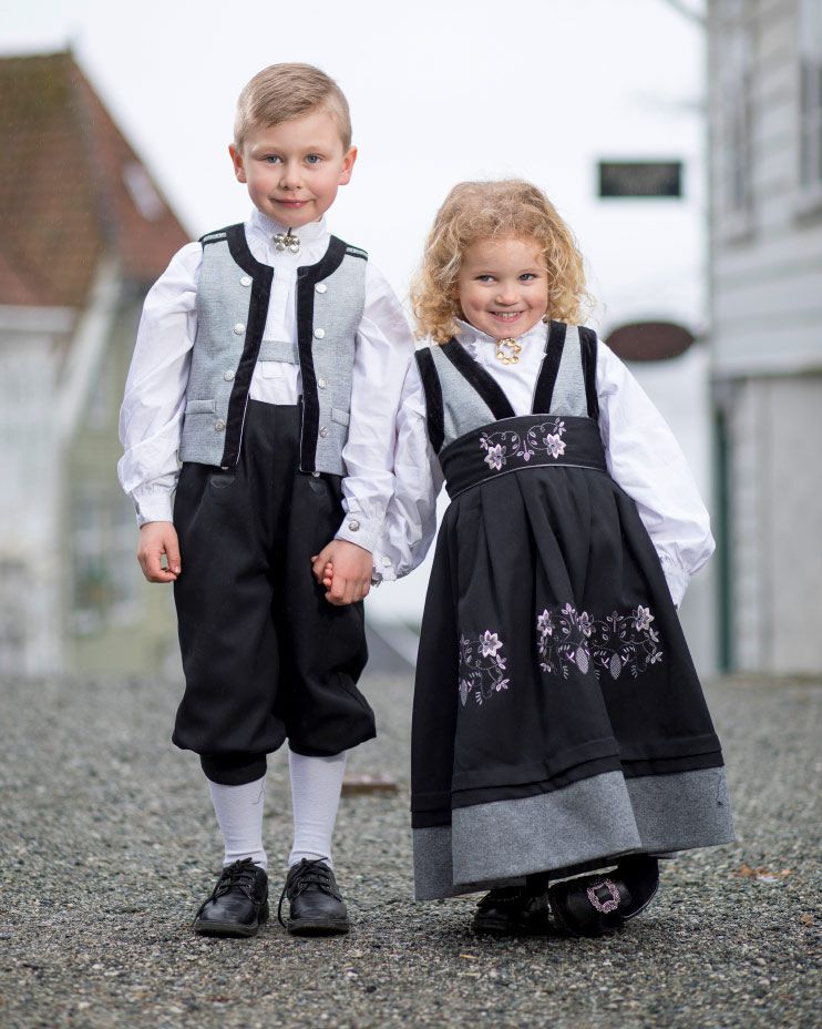 Valland Festdrakt - den originale festdrakten | Valland Festdrakt